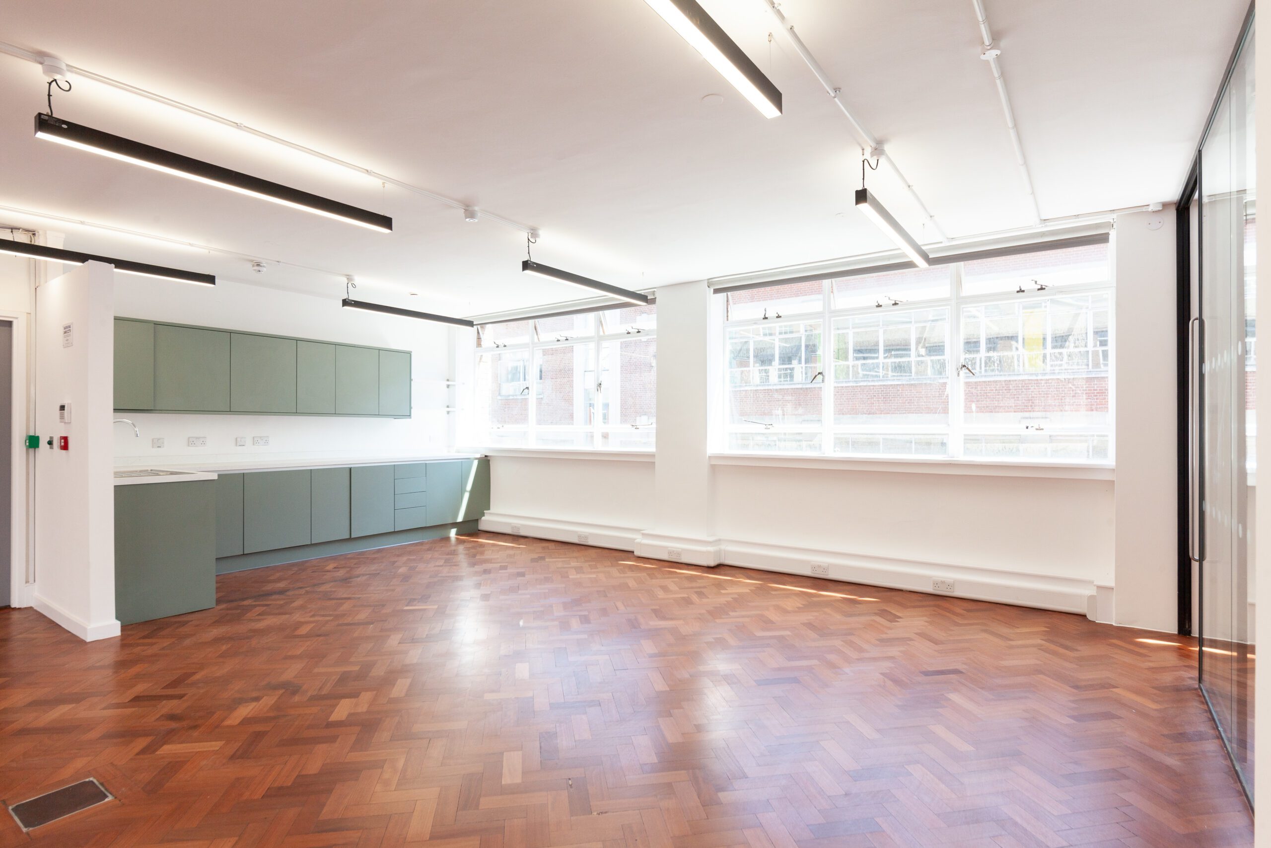 Commercial lease deposit rules in the UK: What tenants need to know